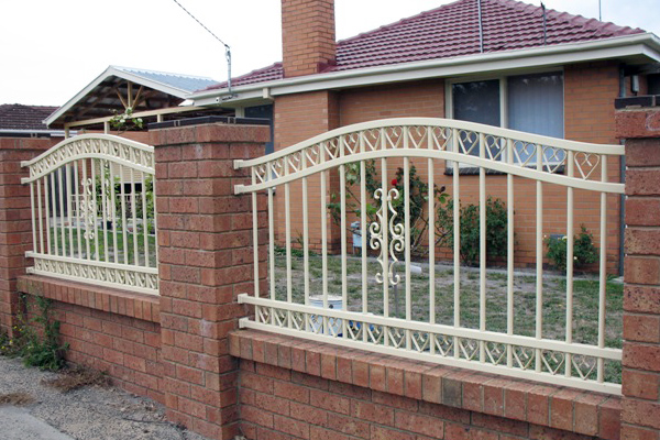 Aluminium Fencing – Alpha Steel Fencing – Carrum Downs