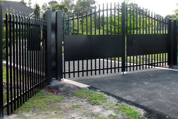 Aluminium Fencing – Alpha Steel Fencing – Carrum Downs
